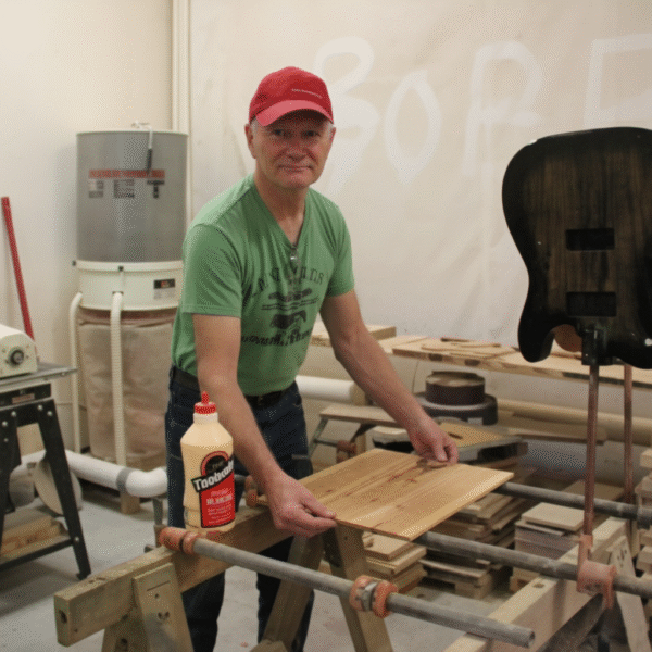About Bob | Official Site of Logan Guitars